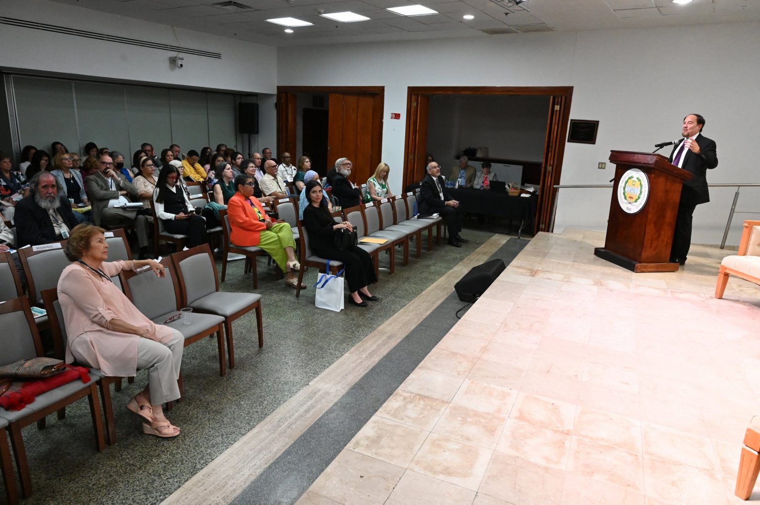 Retos demográficos de Puerto Rico ¿Cómo atenderlos? – Huellas del Futuro